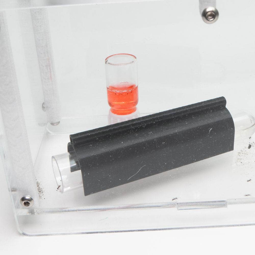 Black Light Cover for Queen Ant - Suits up to 18mm Test Tube